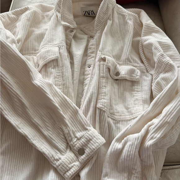 Zara | Jackets & Coats | Zara Cream Ribbed Corduroy Shacket Jacket ...